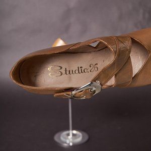 studio 26 | Shoes | 97s Studio 26 Leather Strapped Buckle Heels Shoes ...